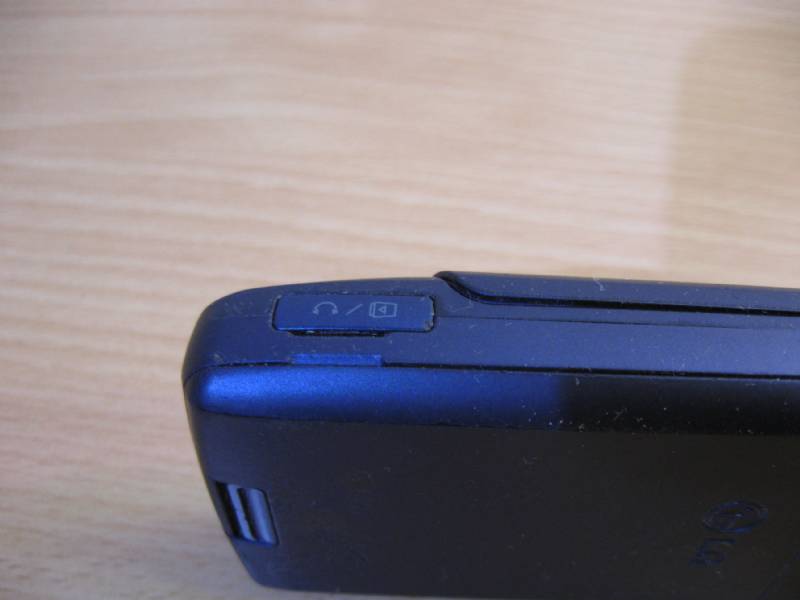 LG U960 CON ALIMENTATORE # # # LEGGI BENE