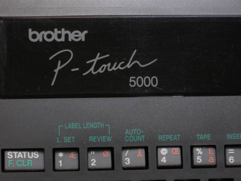 BROTHER P-TOUCH 5000 CASE COMPLETO