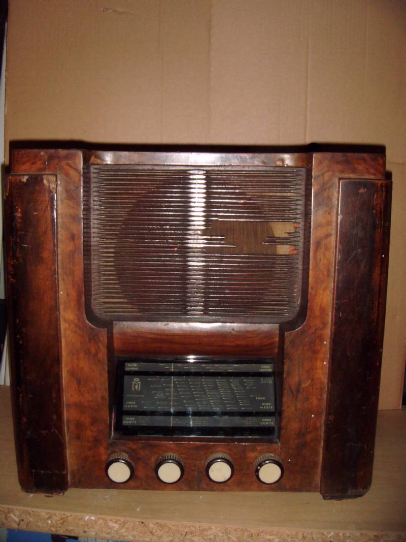 MAGNADYNE SV. 10 RADIO A VALVOLE