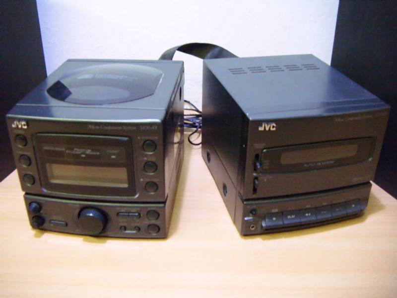 JVC UX-A3 CON CASSE E TELECOMANDO